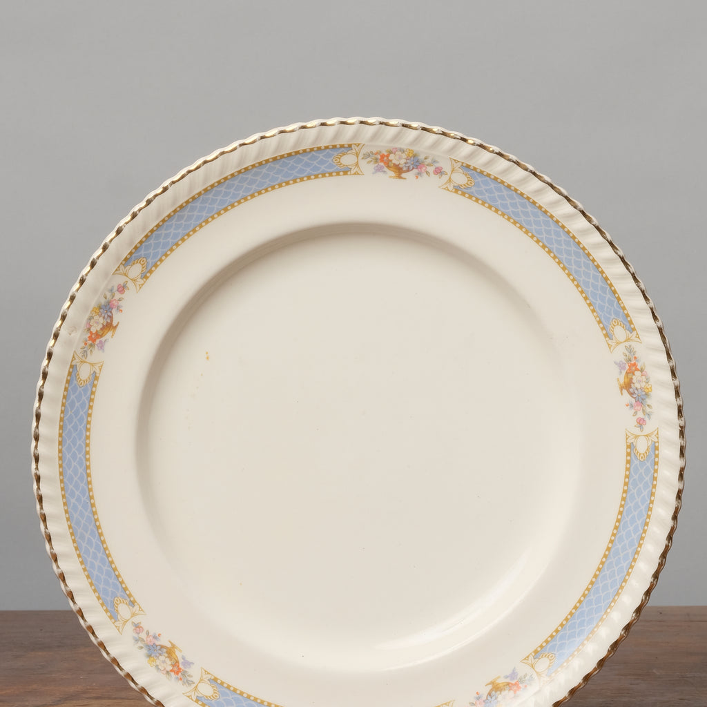 Vintage Johnson Bros Old English Plates - set of 6 – 47-A